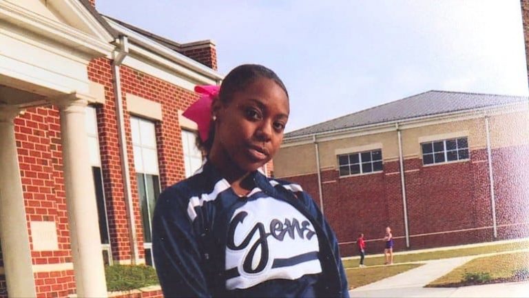 Missing Cheerleader's Body Found Behind Her Home - Pulptastic