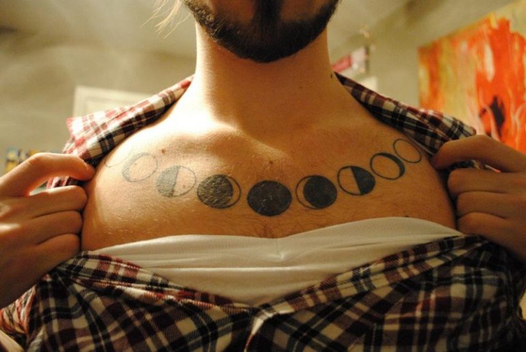 20 Best Collarbone Tattoos for Men – Pulptastic