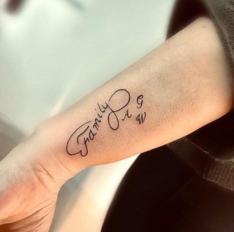 30 Best Family Tattoo Ideas That Reign Supreme - Pulptastic
