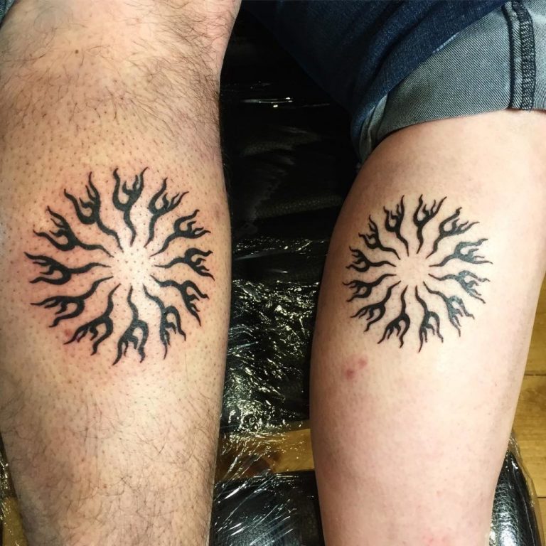 60 Matching Couple Tattoos For The Adorable And Romantic - Pulptastic