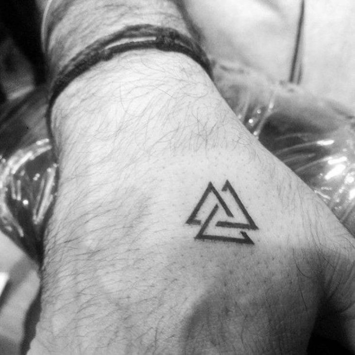 35 Simple Tattoo Ideas for Men - Pulptastic