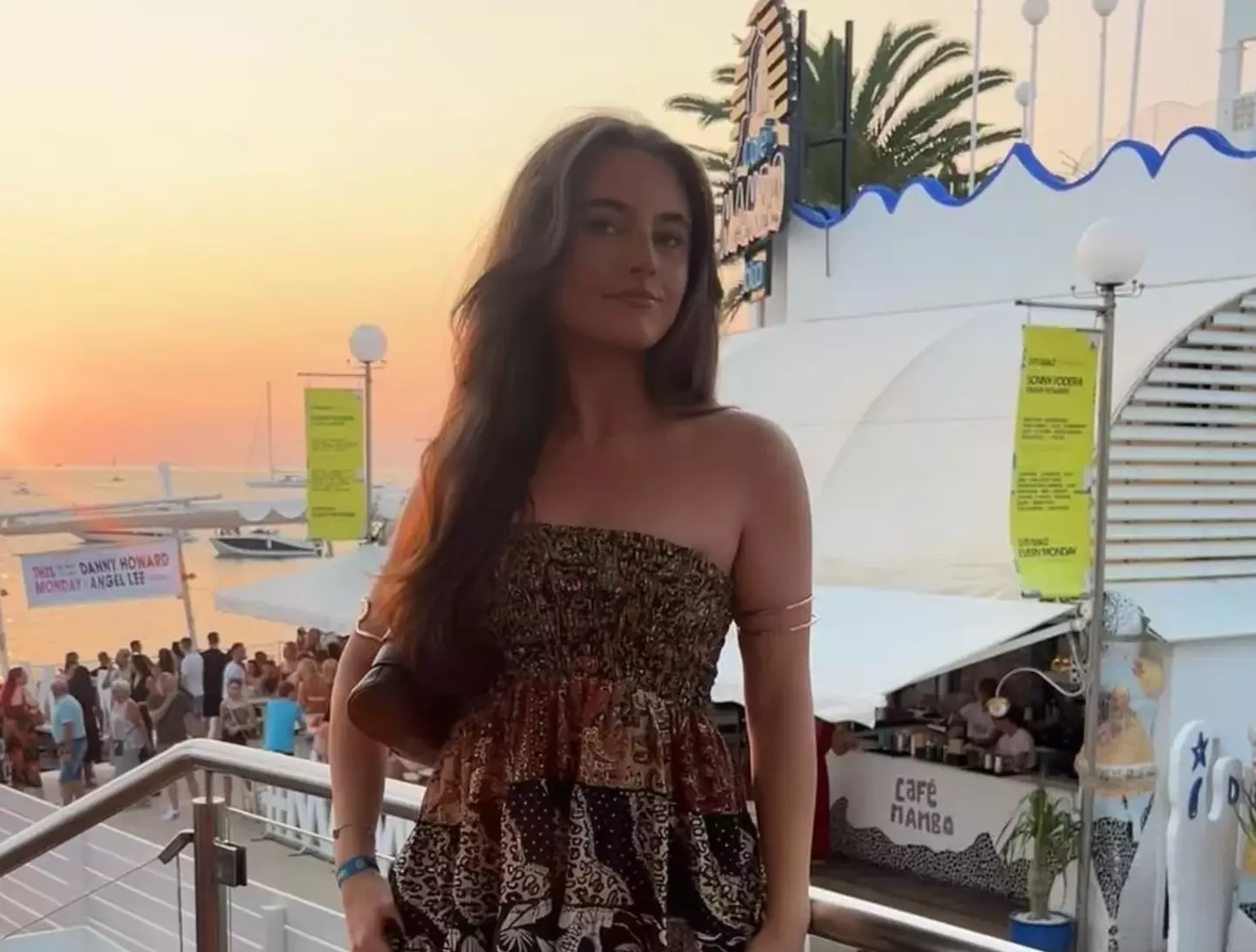 19-Year-Old Student Dies After Falling from Hotel Balcony in Ibiza ... 19-Year-Old Student Dies After Falling from Hotel Balcony in Ibiza ...