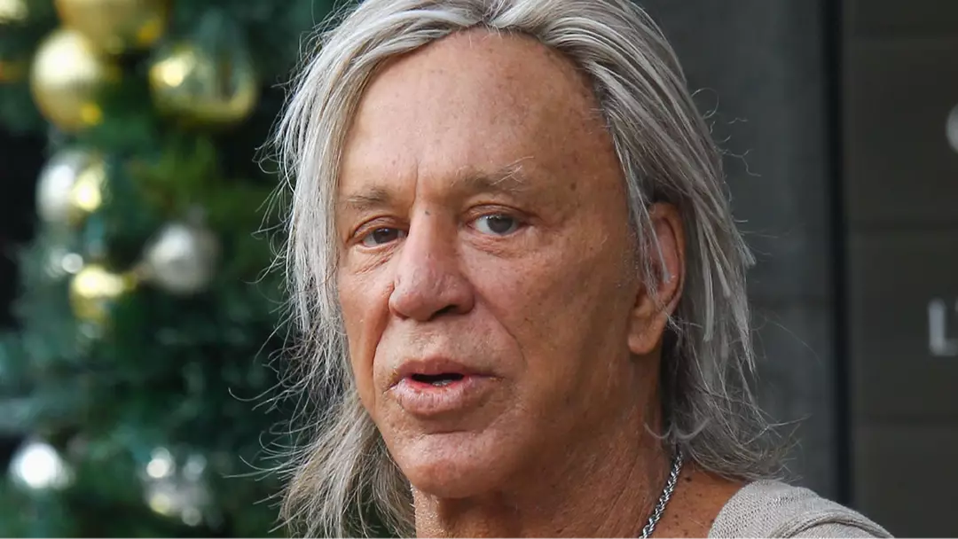 Mickey Rourke starts GoFundMe to avoid eviction from his home, friend ...